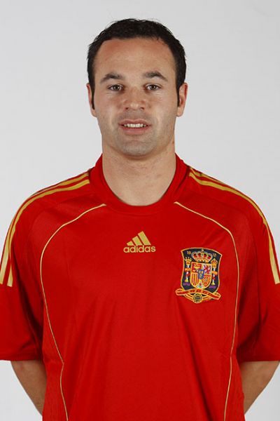 Famous Soccer Players Blog DDI: Soccer Star - Andrés Iniesta, Spanish ...