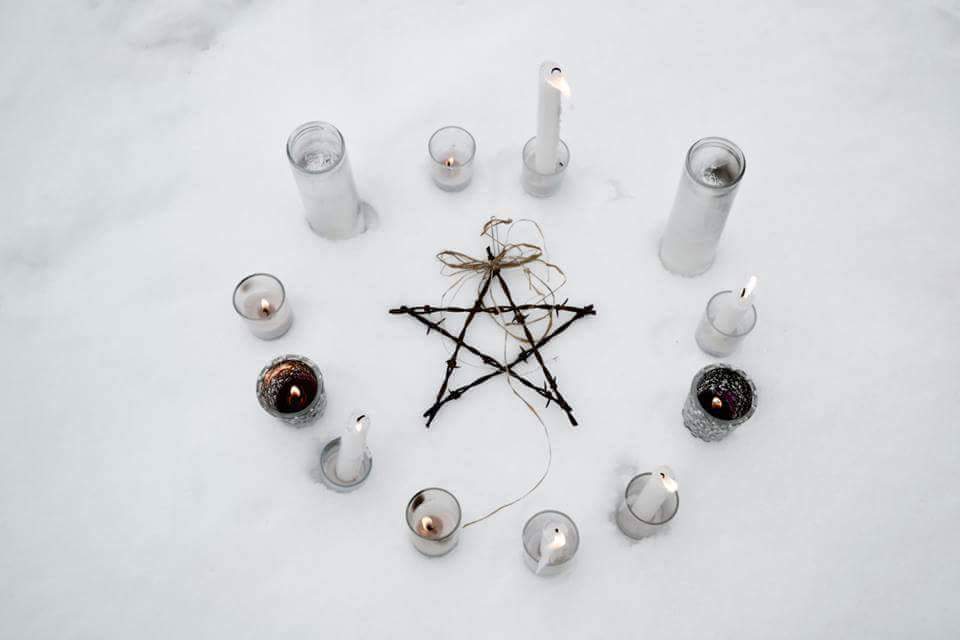 The White Raven: Snow Magick