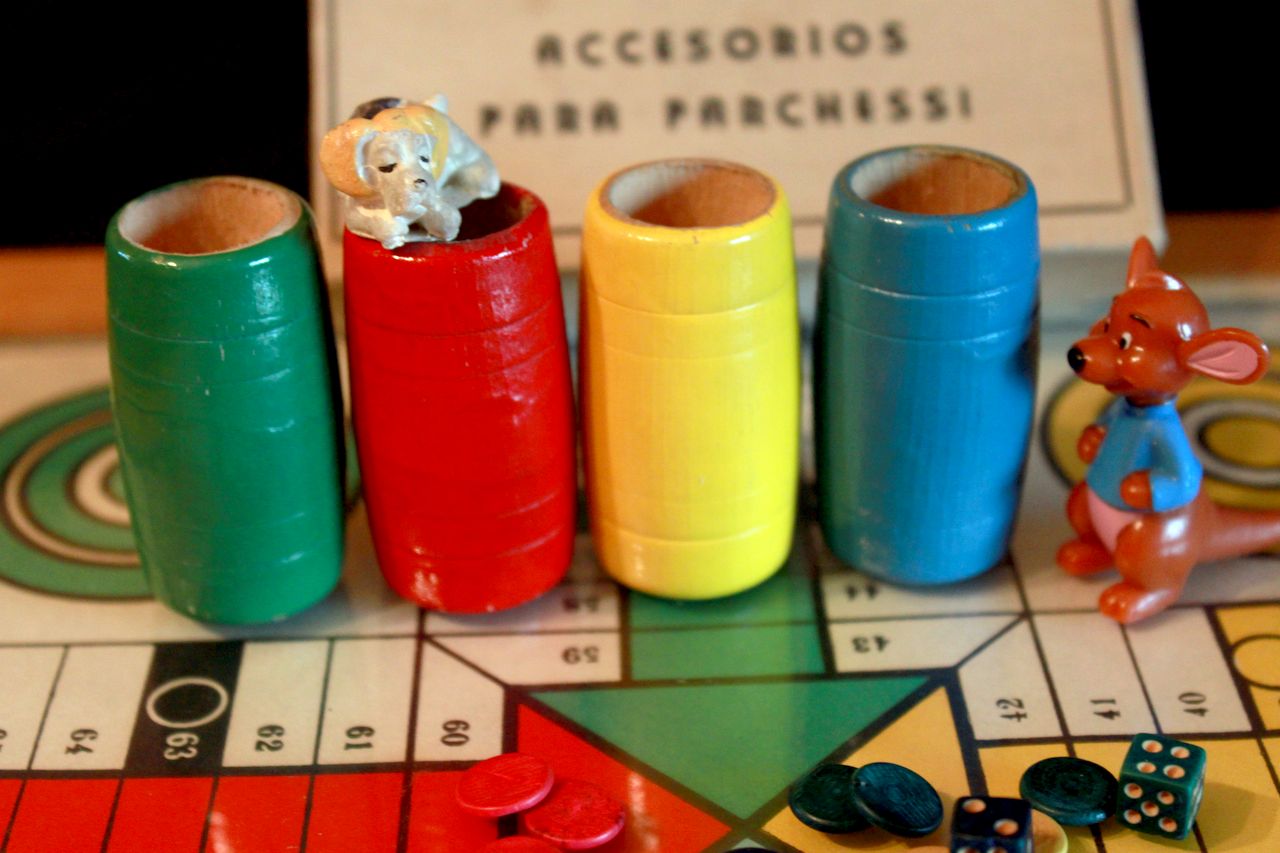 LOLA Y SU MUNDO: EL PARCHIS