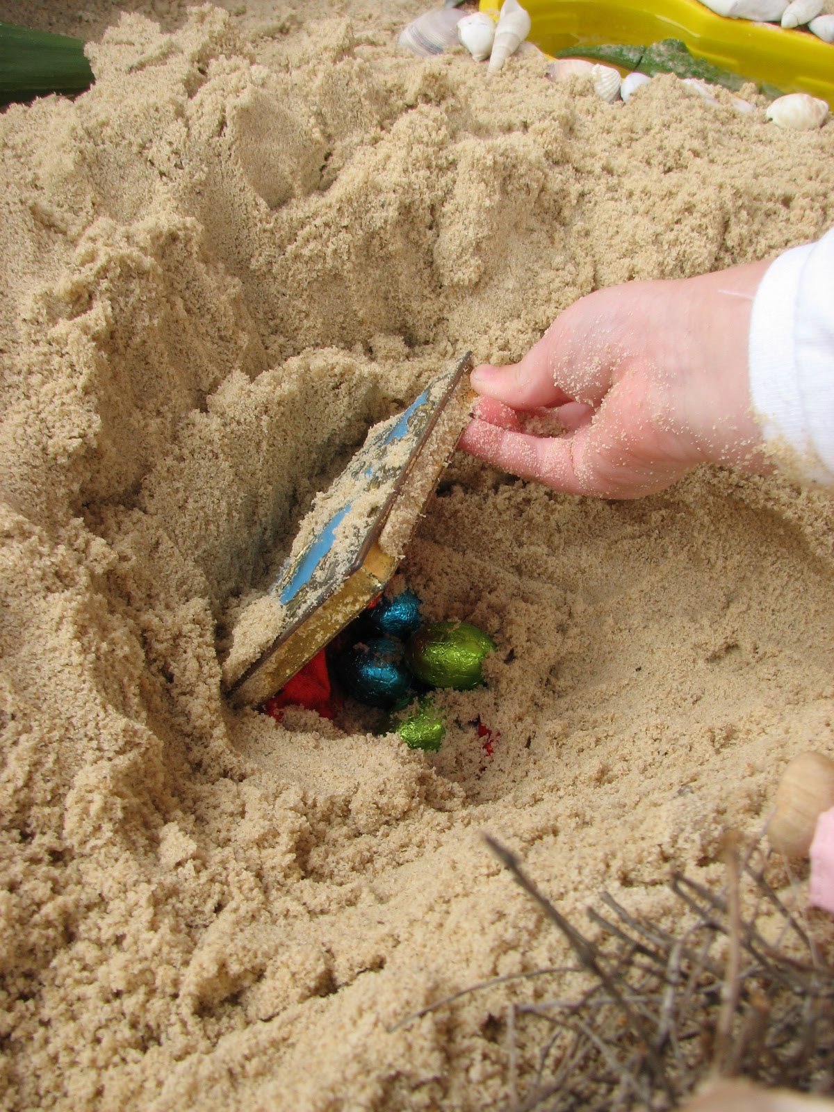 What do you do all day?: Sandpit treasure hunt