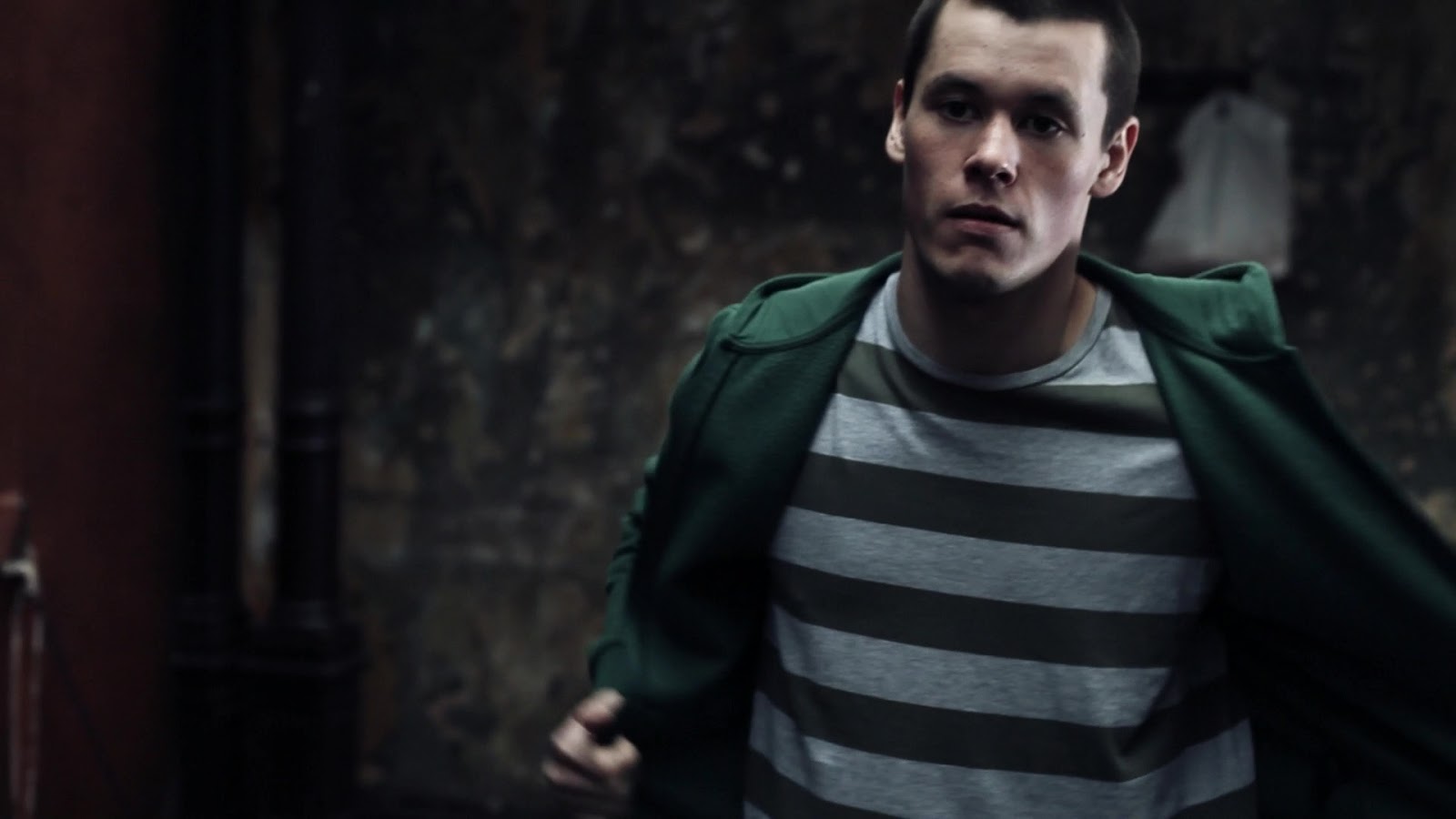 ausCAPS: Jonathan Keane nude in Spring