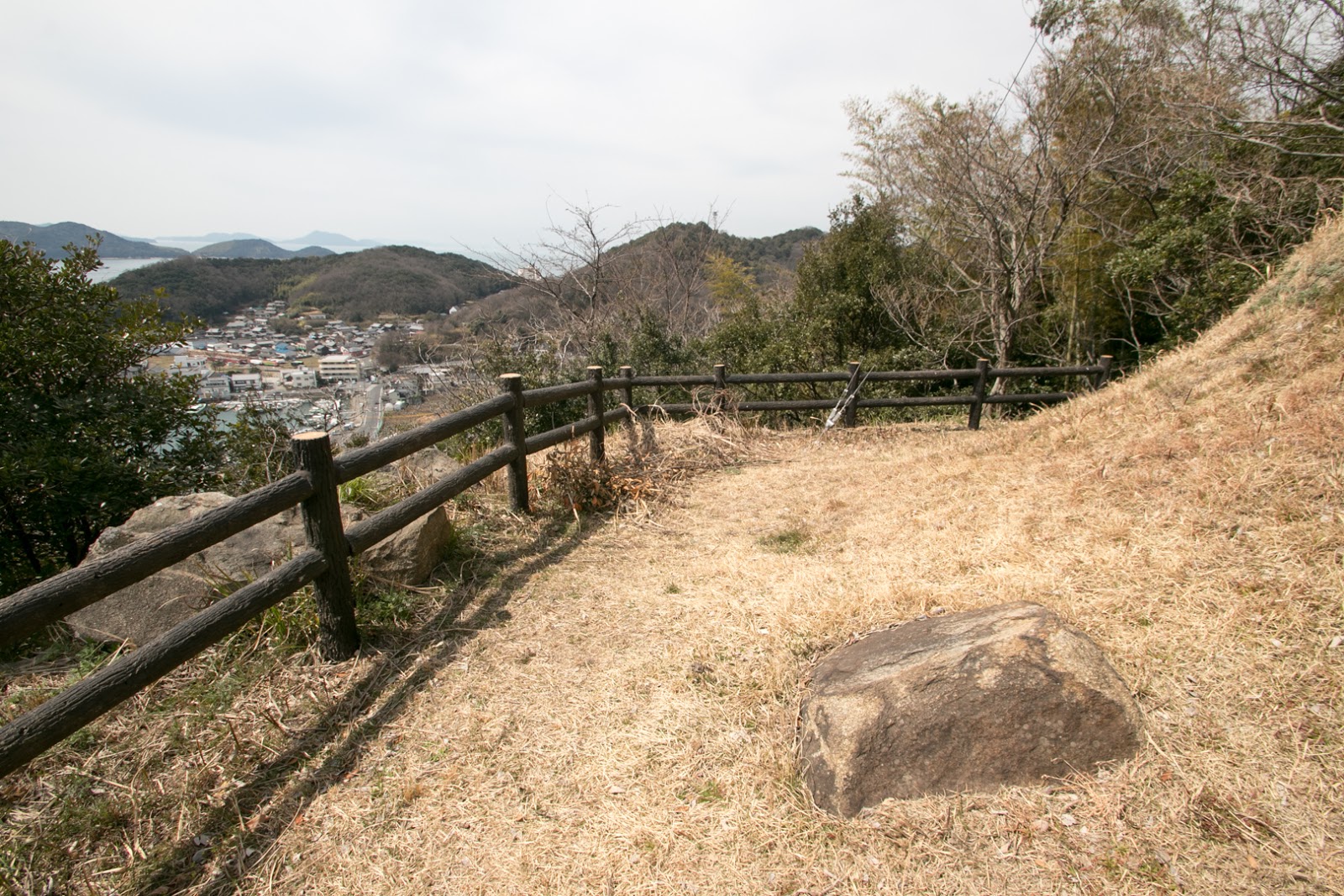 Shimotsui Castle -Castle looking down straight and bridge- | Japan ...