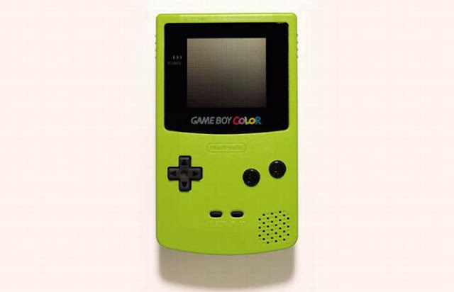 La Evolucion del Game Boy ~ A.H.C.M.