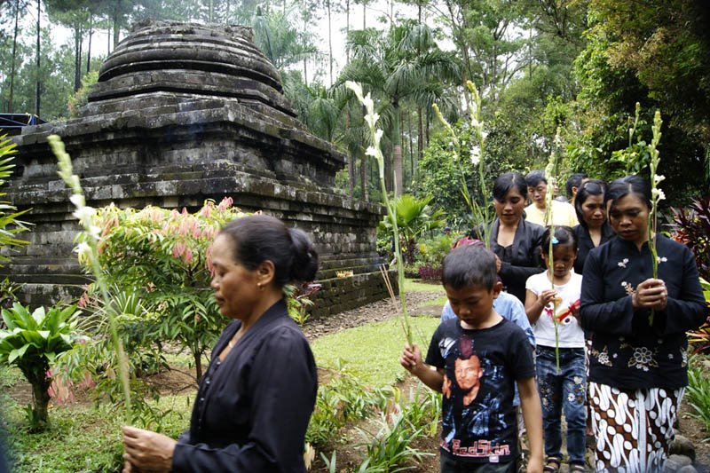 KILAS BALIK NUSANTARA: Candi Sumber Awan