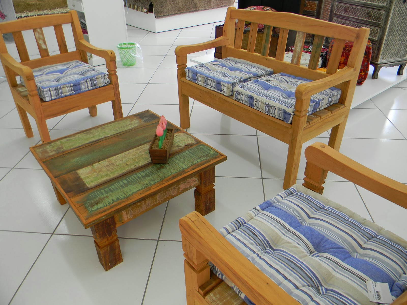 Criando Art Móveis & Decoração: Móveis Rústicos