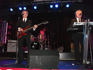 hermans Hermits featuring barry Whitwam show @ kedron Wavell