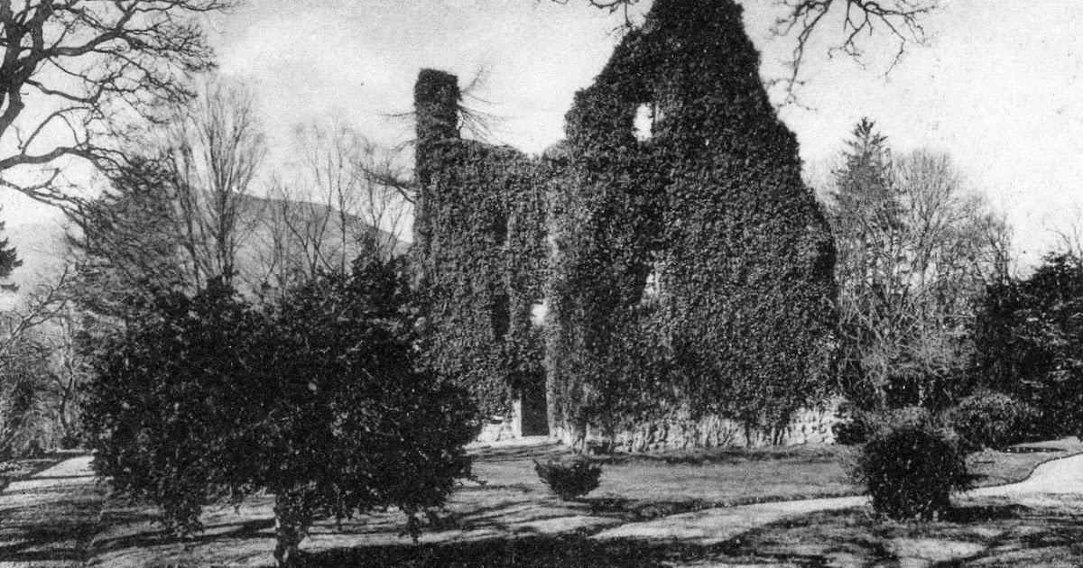 Tour Scotland: Old Photographs Finlarig Castle Killin Scotland