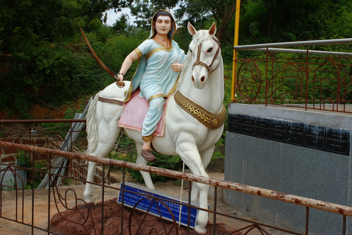 Journeys across Karnataka: 108 feet statue of Basaveshwara, Basava Kalyana