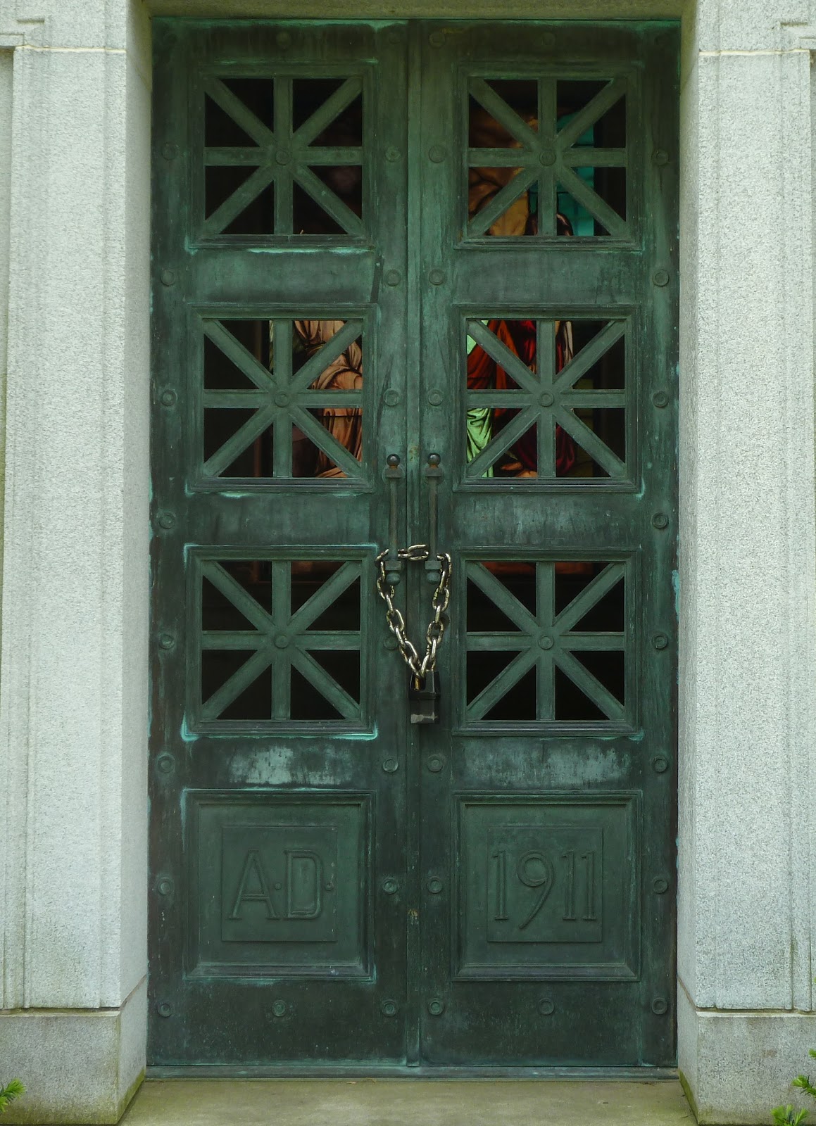 Julie Flanders, Writer: S is for Spring Grove Cemetery