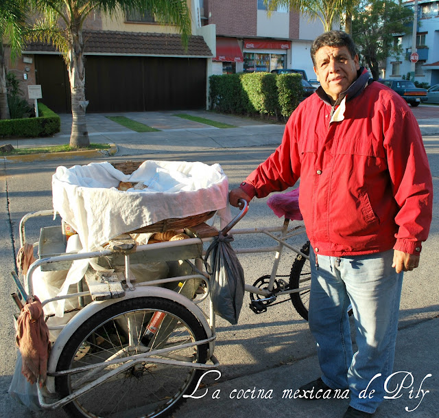 Semitas de Piloncillo / Chorreadas | La Cocina Mexicana de Pily