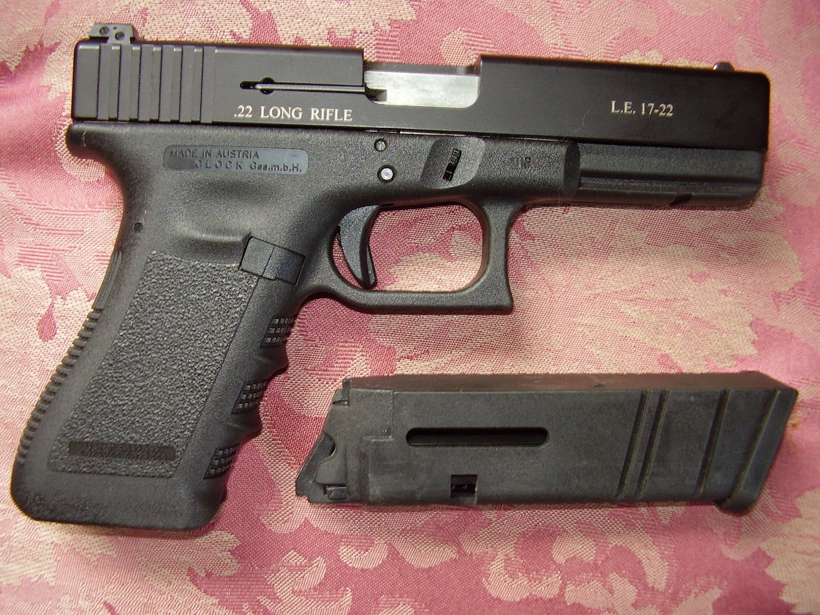 on target shooter nz: Glock Cutaway Video - Great!: