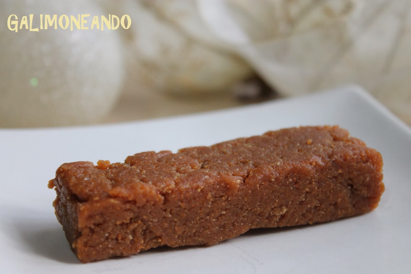 GALIMONEANDO: TURRÓN DE ALMENDRA "con miel"
