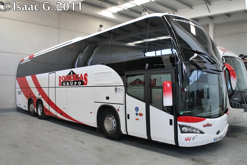 Camiones y Autobuses en Castilla y León: Nº44 Beulas Glory-Scania