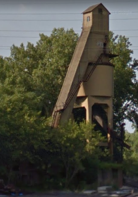 Towns and Nature: Akron, OH: B&O Coal, Water Towers and Roundhouse