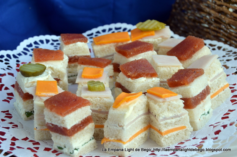 Canapés frios y variados con pan de molde | Comparterecetas.com