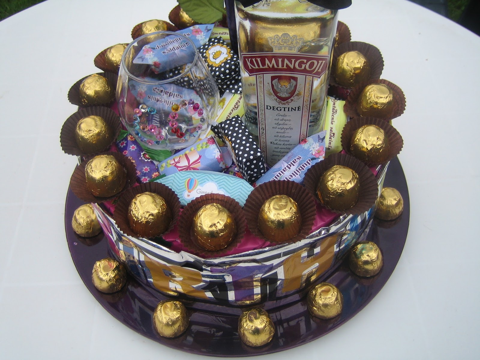 Saldi Fiesta: SALDI JUBILIEJINĖ DOVANA VYRUI