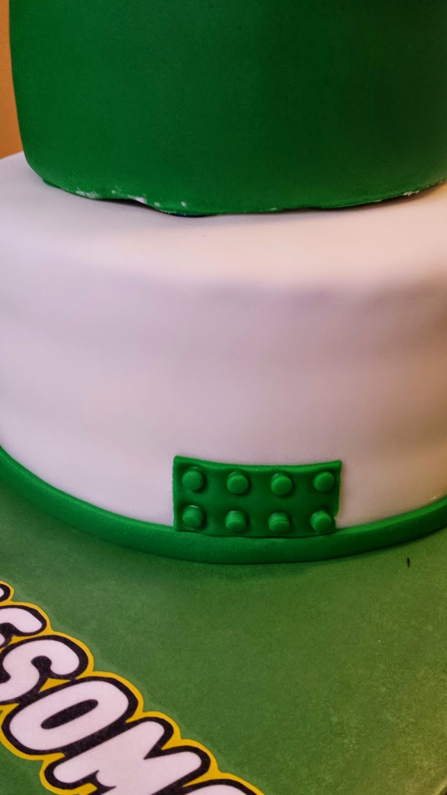 Cake Blog: Lego Cake Tutorial