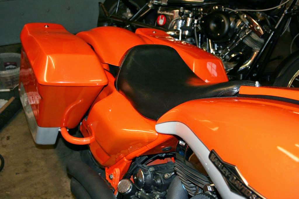 Retro Custom Garage: 2014 - Orange Bagger