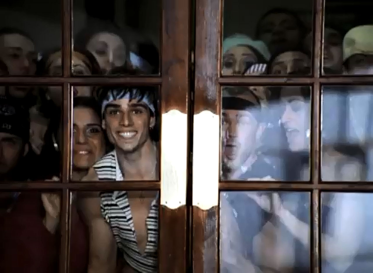 RyanMediaMusicVideo: Geri Halliwell- 'It's Raining Men' Video analysis