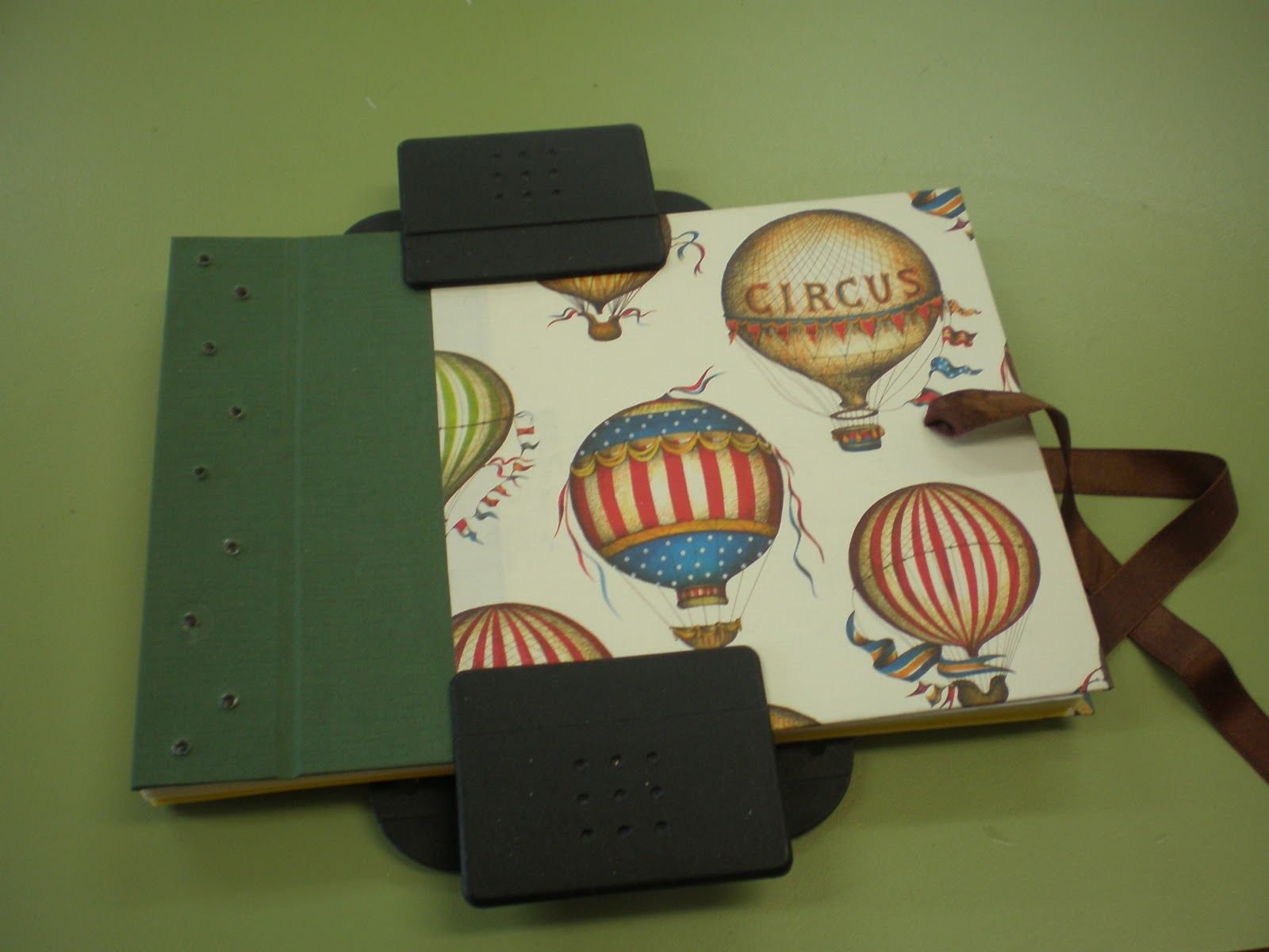 Plástica y Dibujo en el IES Alisal: Taller de encuadernación japonesa 2013