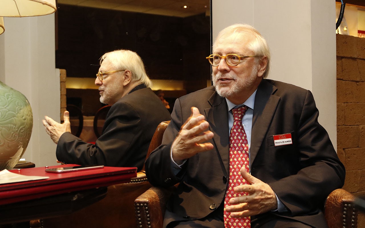 Diplomatizzando: O socialismo é uma miséria moral: entrevista com Paulo ...