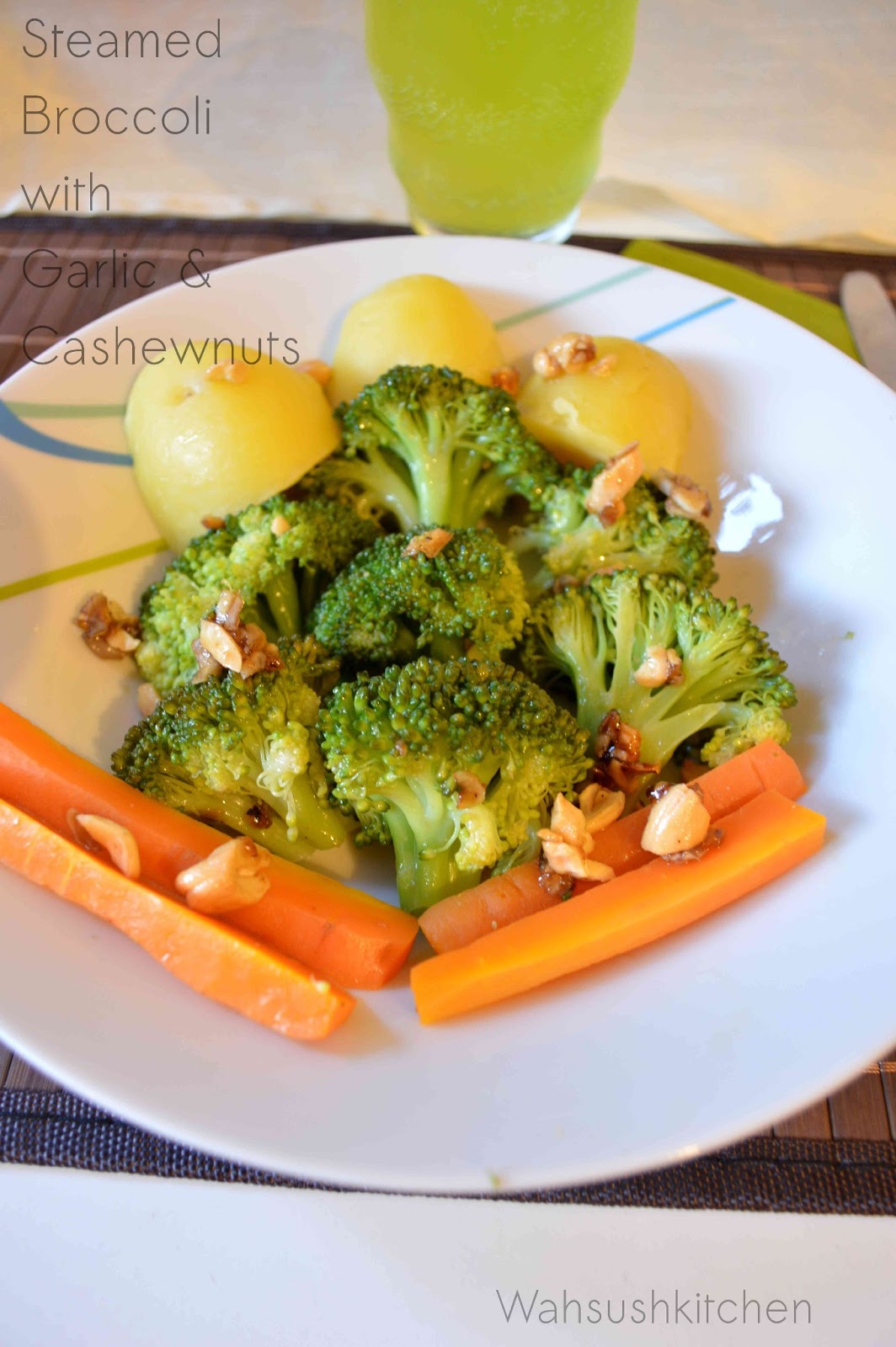 Wah "Sush" kitchen: Steamed Broccoli with garlic and cashewnuts