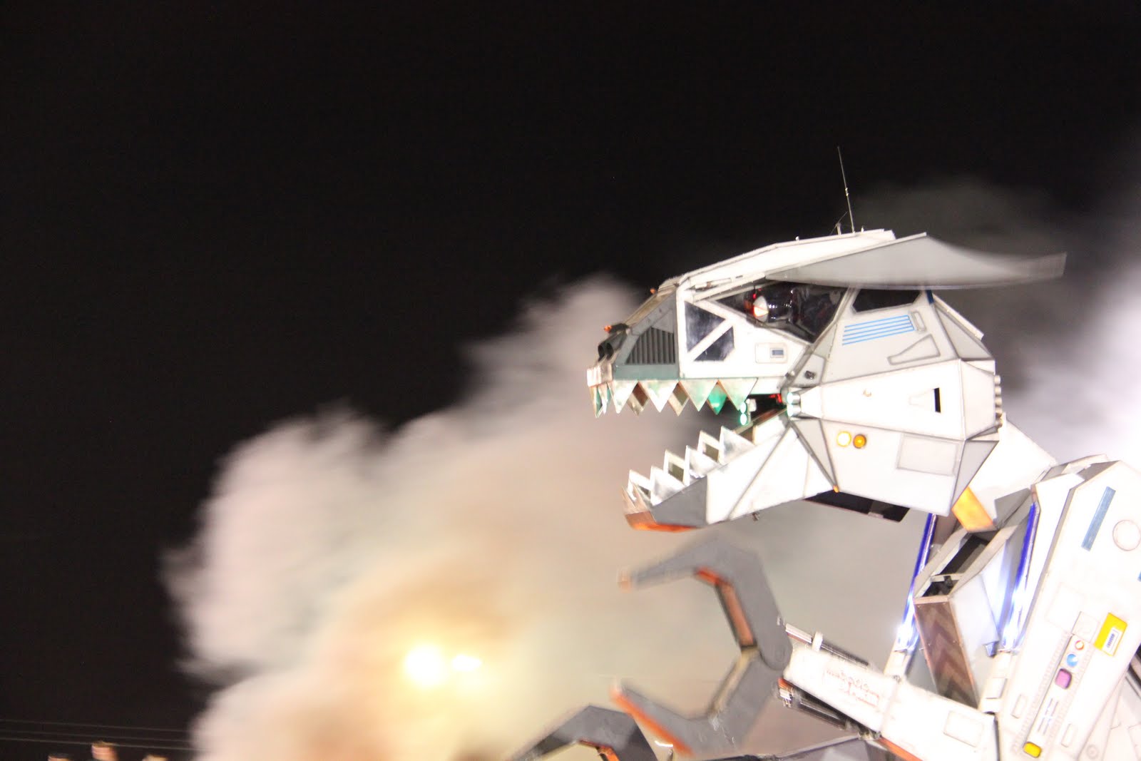 The Gardners: "ROBOSAURUS!!"