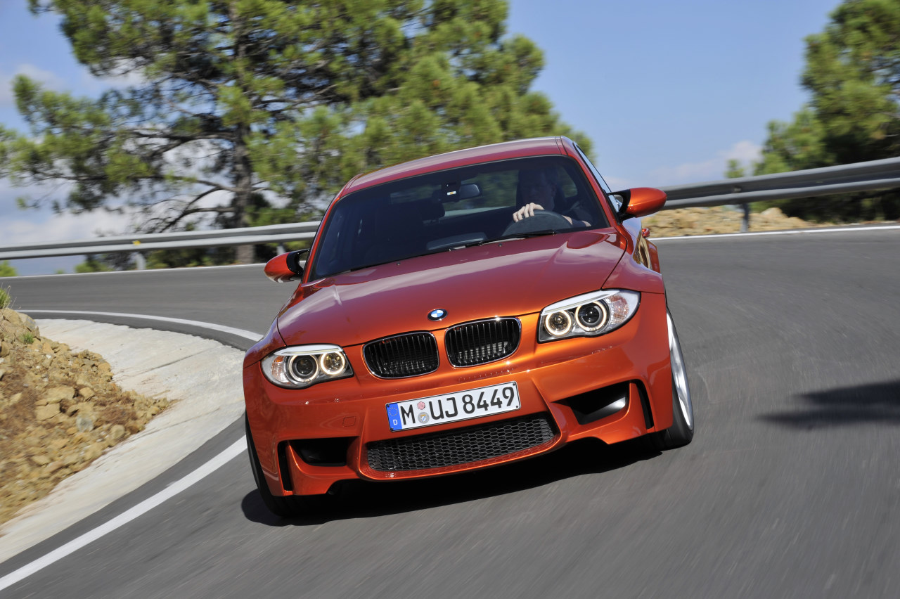 CarDesign: BMW 1M- The enthusiasts' car