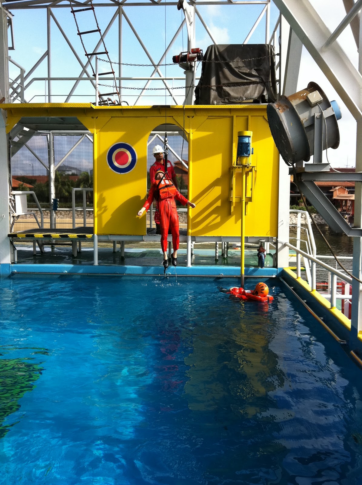 素言馨语: Offshore Survival Training - BOISET