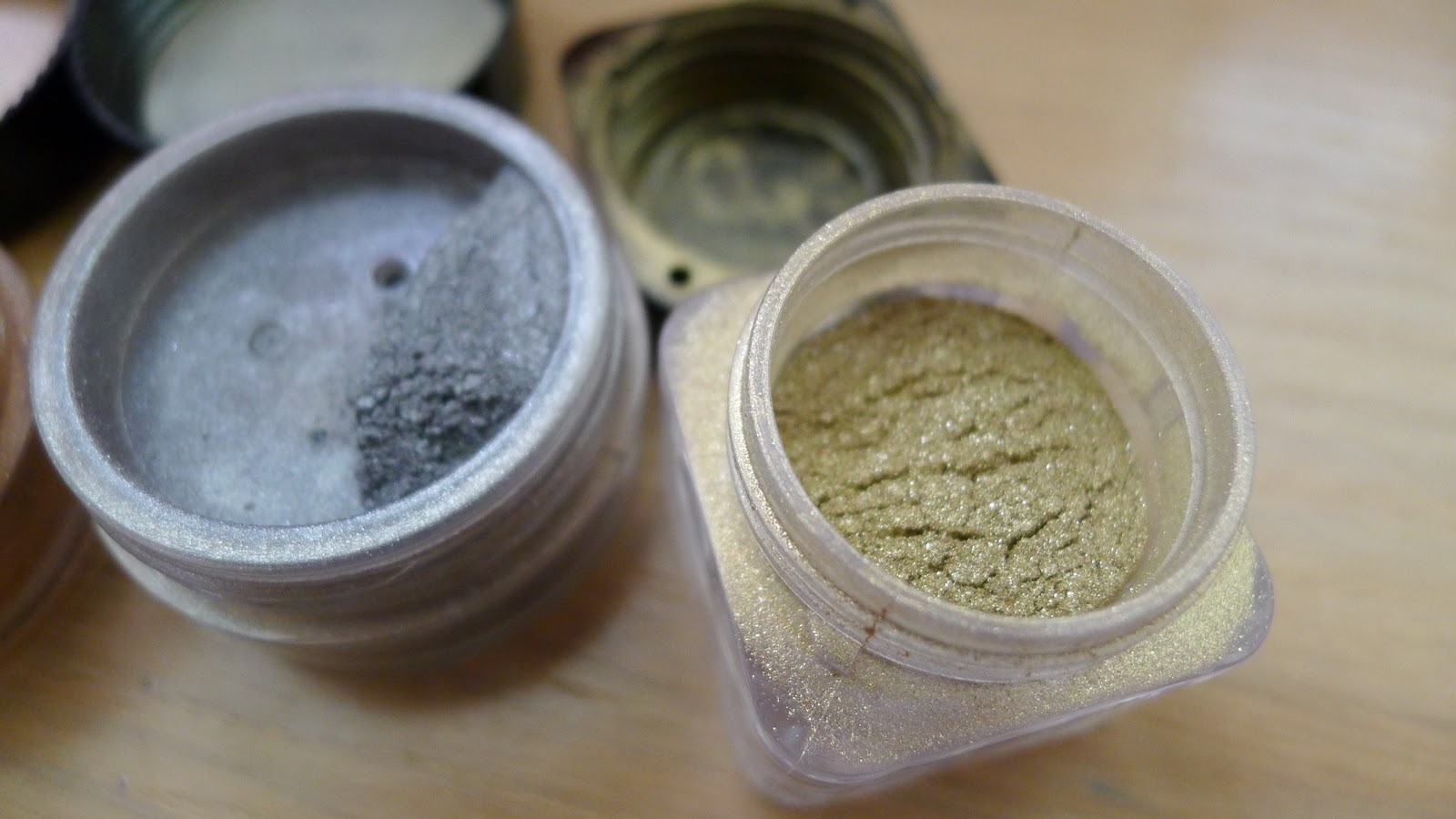 Sallicious Garden: Bellapierre Mineral Shimmer Powders