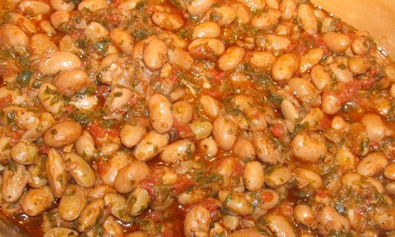 SWEET ALMOND TREE: BORLOTTI BEANS IN A MEDITERRANEAN BEAN STEW ...