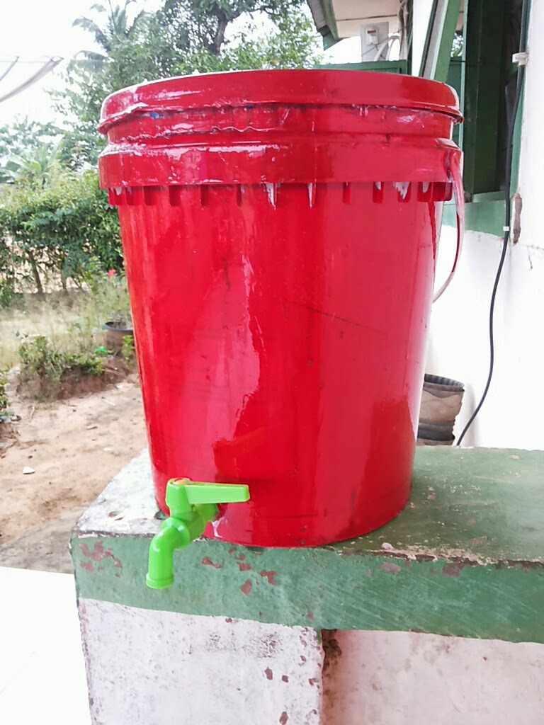 asriwijayanti : Mini Komposter