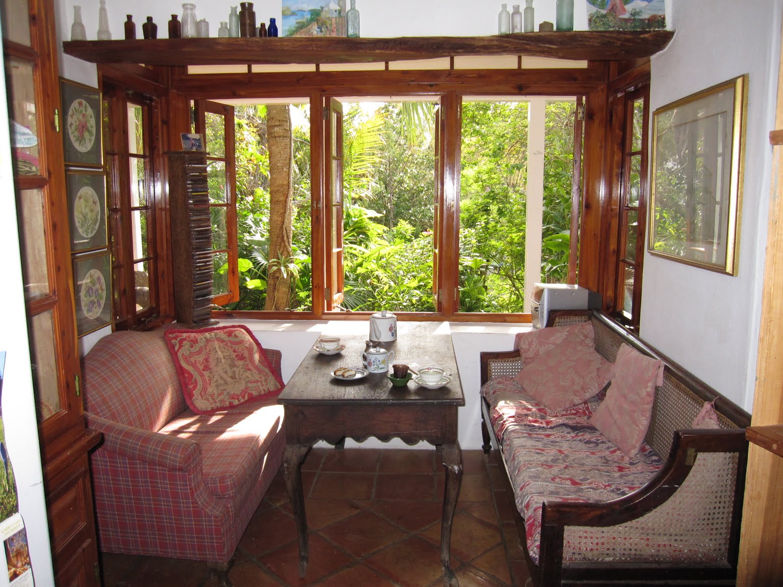 Bermuda - Home on The Rock: Traditional Cottage in the Heart of ...