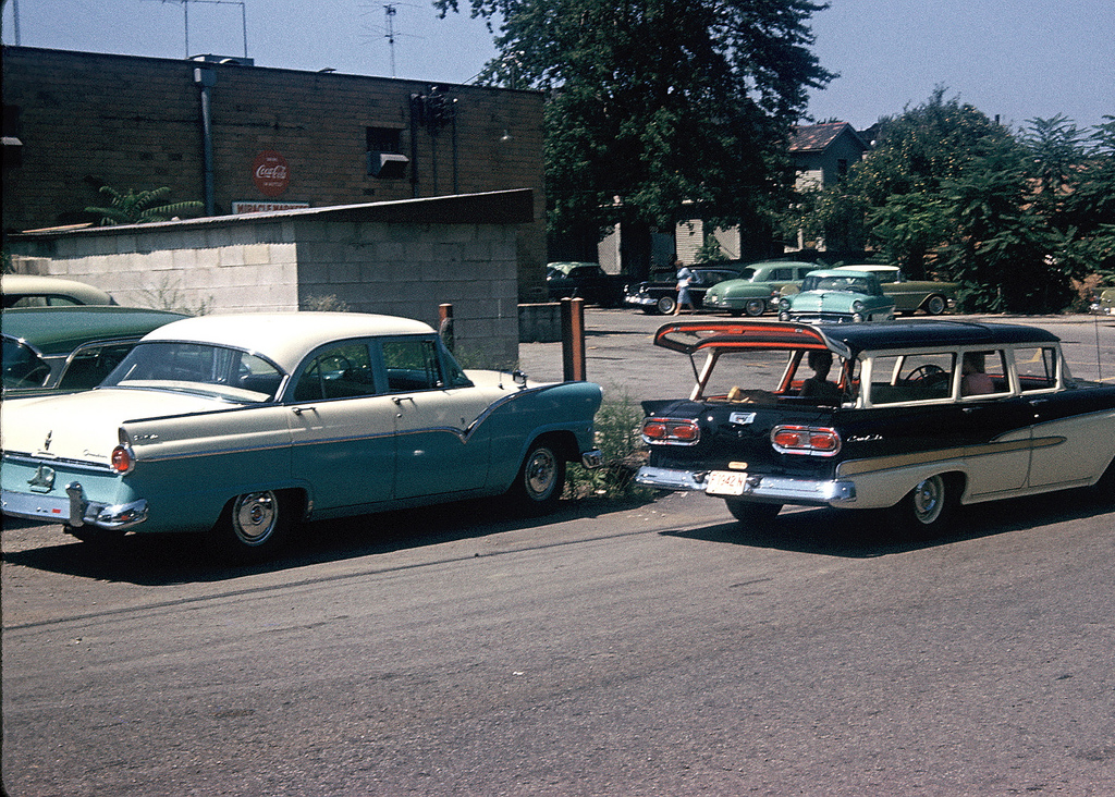 Automobile Brand's Of The Past..,: Two-Tone Cars Of The Fifties