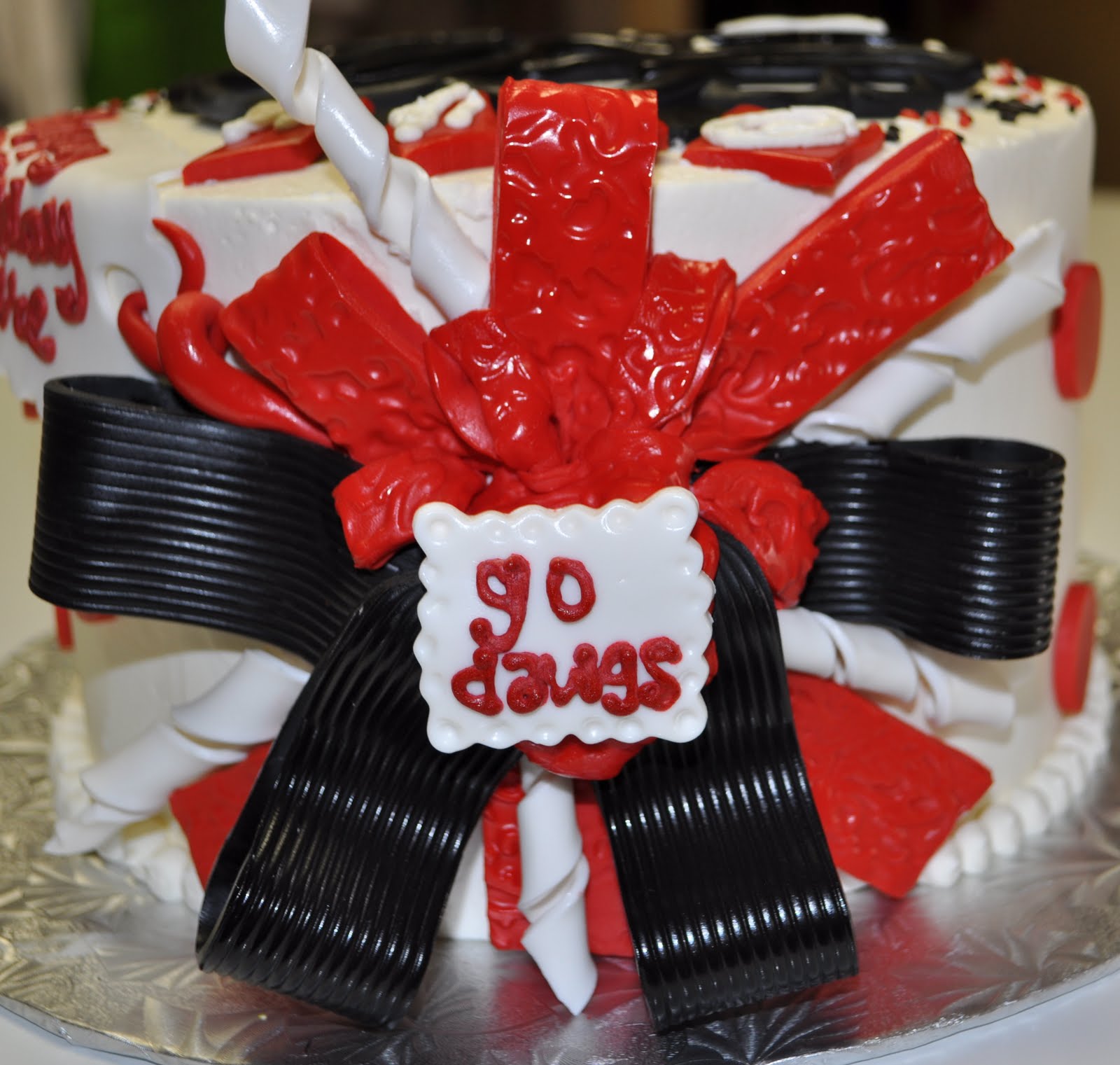 Leah's Sweet Treats: University of Georgia Birthday Cake