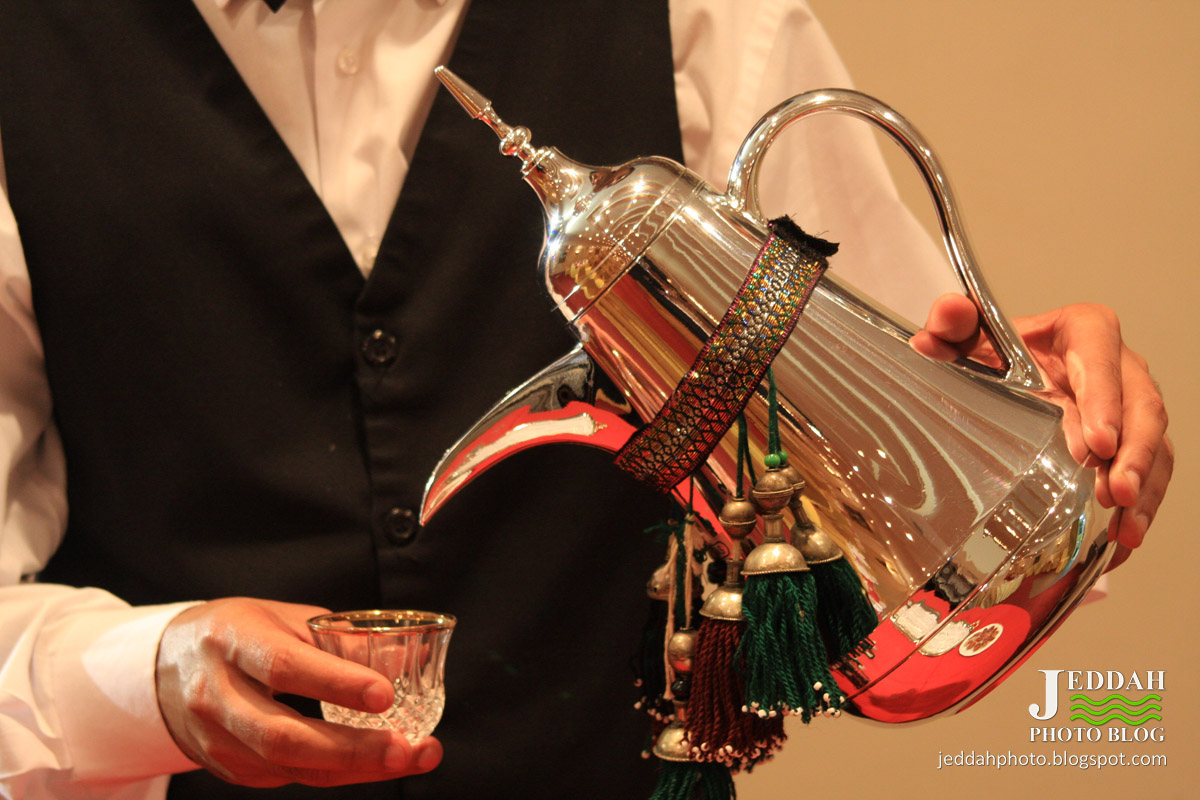 Jeddah Photo Blog: Arab Hospitality Shots