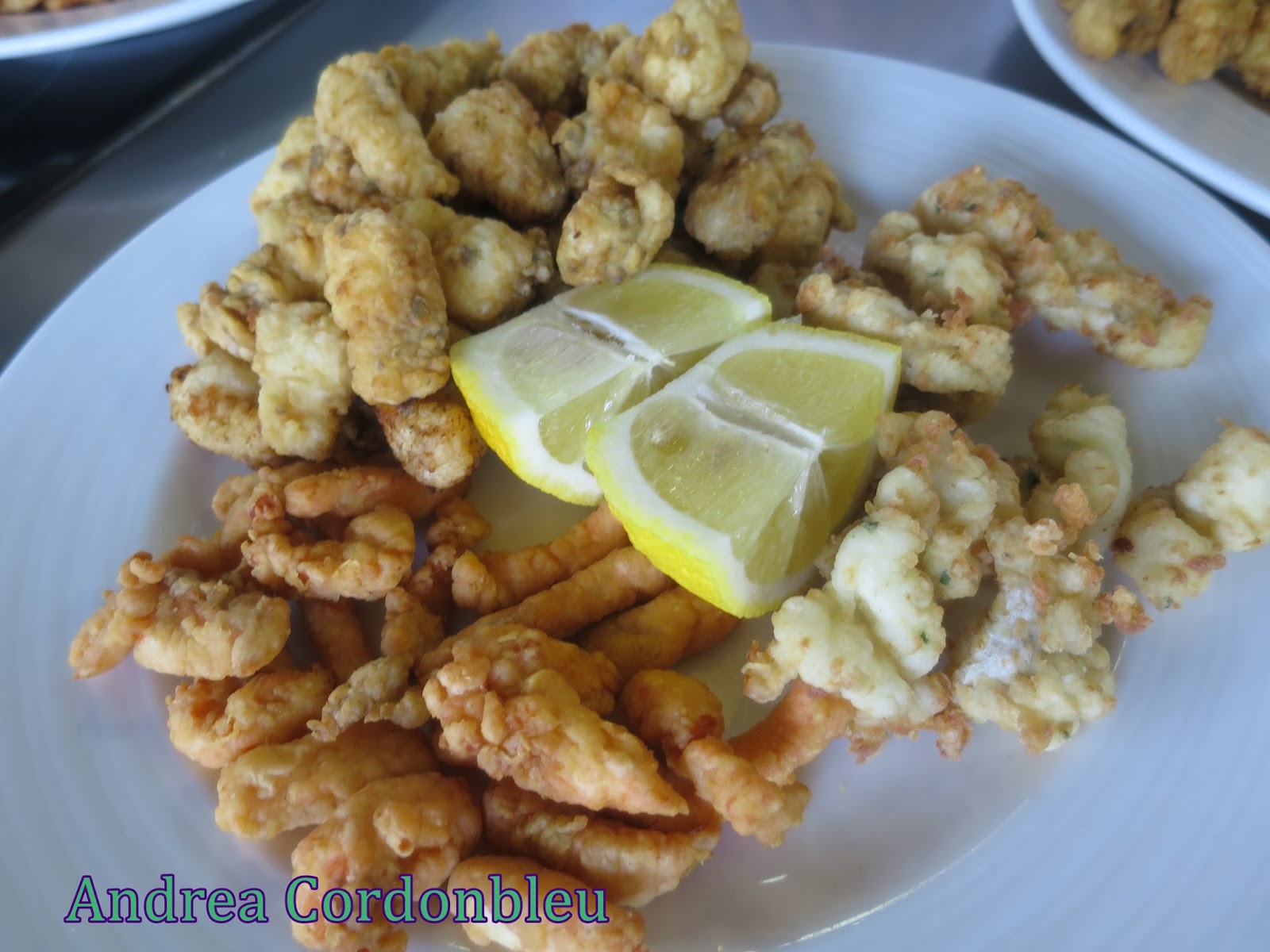 CORDONBLEU: CAZÓN EN ADOBO. "PESCAITO FRITO"