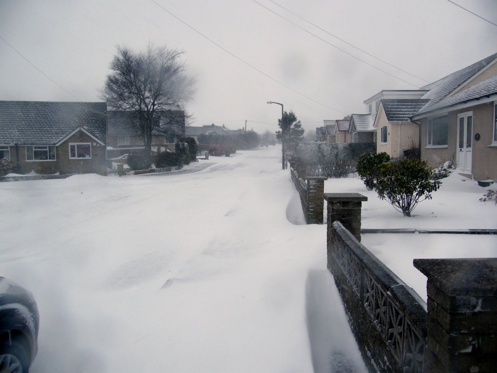 WEST YORKSHIRE BIRDING: Queensbury in the snow