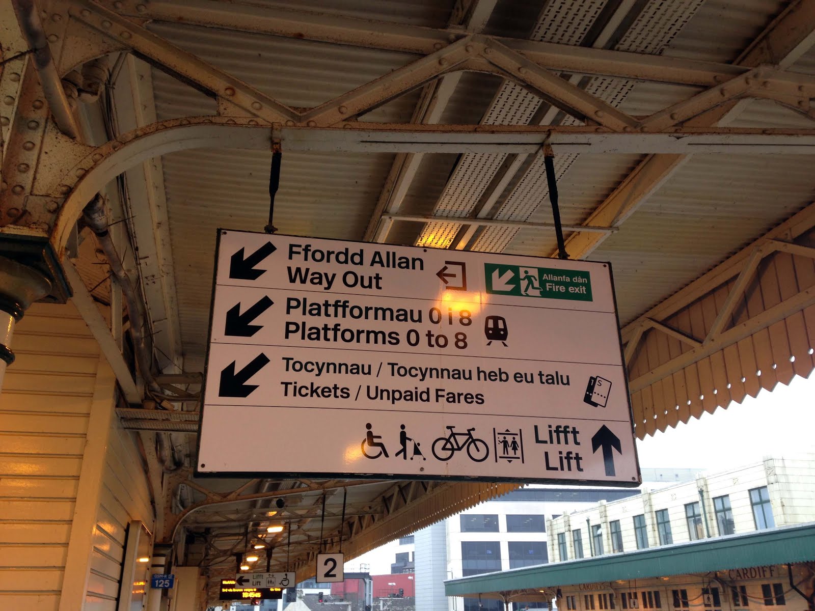 Miscellanea from Cardiff and London/ /THE TYPEWRITER REVOLUTION