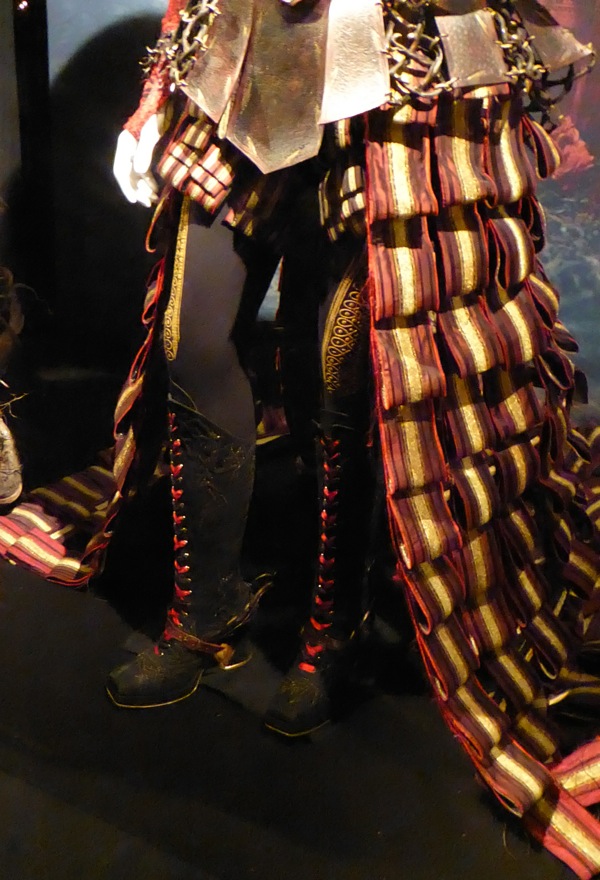 Hollywood Movie Costumes and Props: Red Queen Organic Armour costume ...