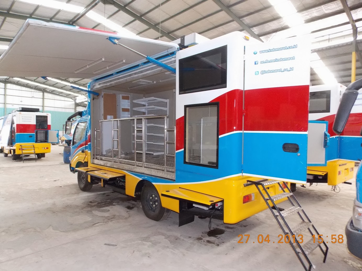 SPECIAL CUSTOM: Mobil Toko Keliling