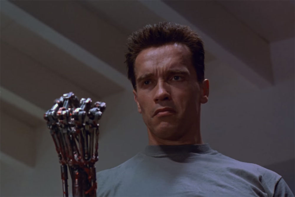 W.J.Holly's Projects: Why isn't Terminator 2 a Terrible Movie?
