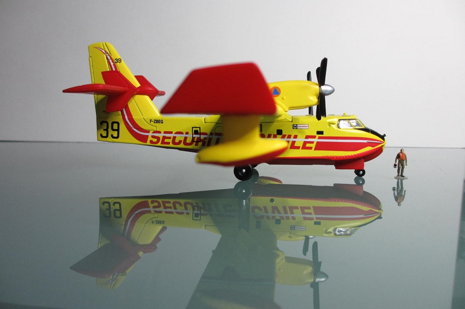 1/144 airbattle: 1/144 Canadair CL.415