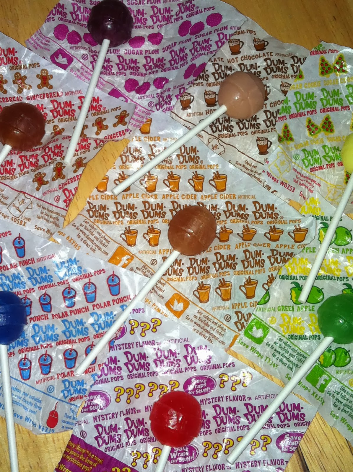 The Holidaze: Dum Dums Holiday Lollipops