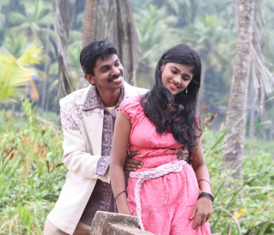 Santhosh Pandit: Santhosh Pandit Krishnanum Radhayum movie video songs