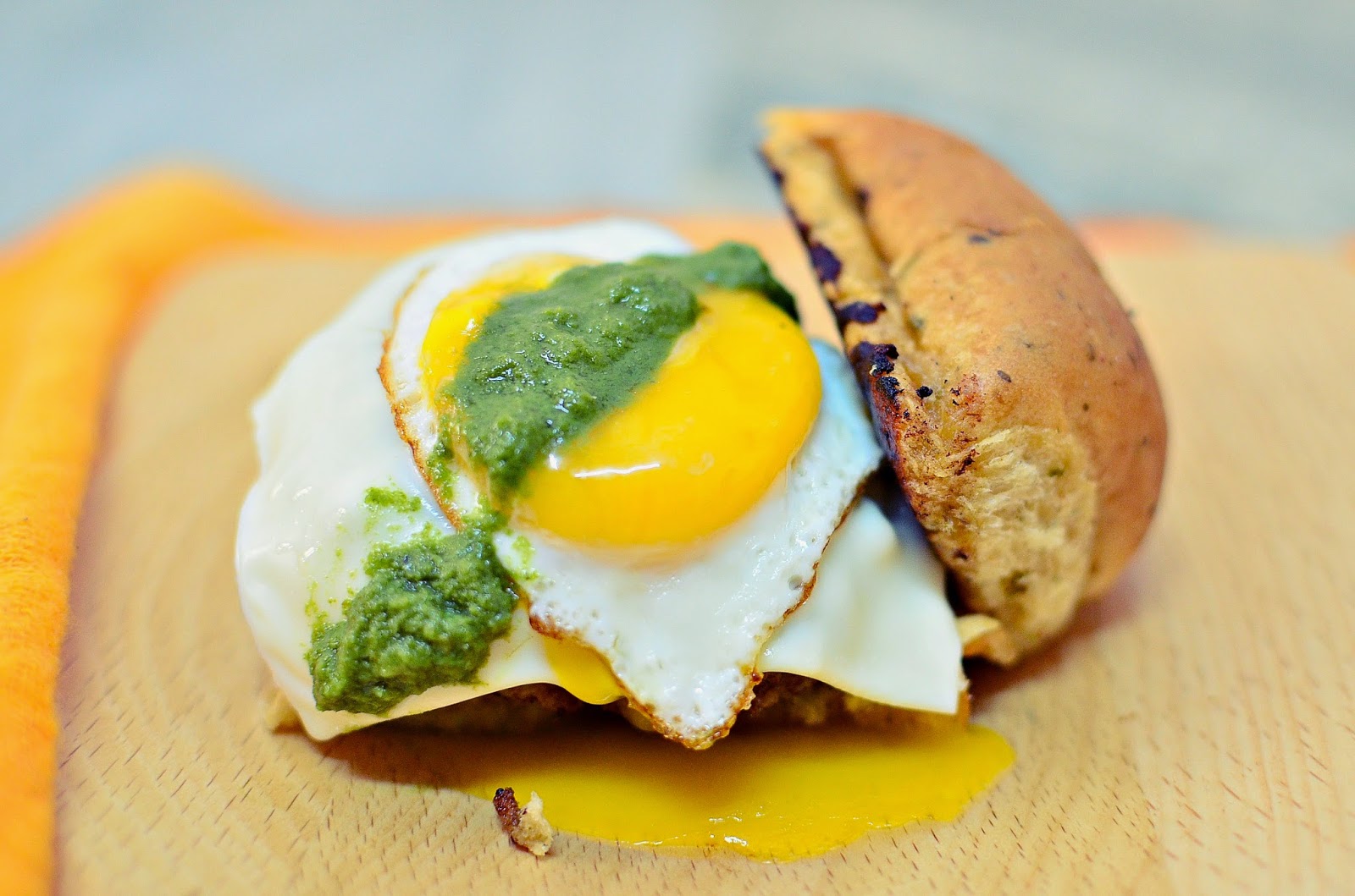 Kardolicious: Juicy Lucy Cutlet Pao