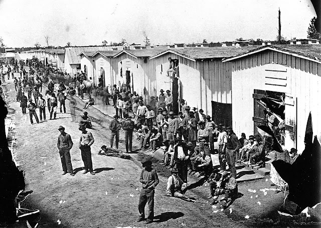The Chubachus Library of Photographic History: Confederate POWs Posing ...
