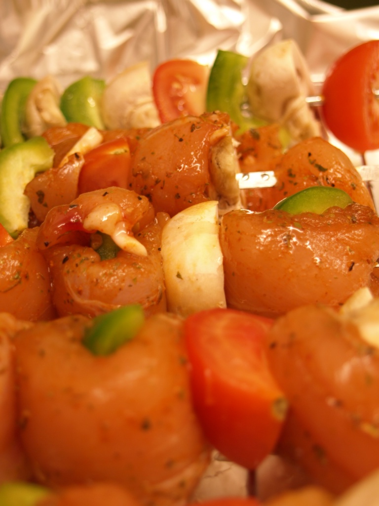 Virtuvėlėj...: VIŠTIENOS KEBABAI