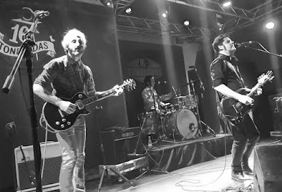 Con Jose Ignacio Lapido y La Gran Esperanza Blanca (crónica conciertos ...