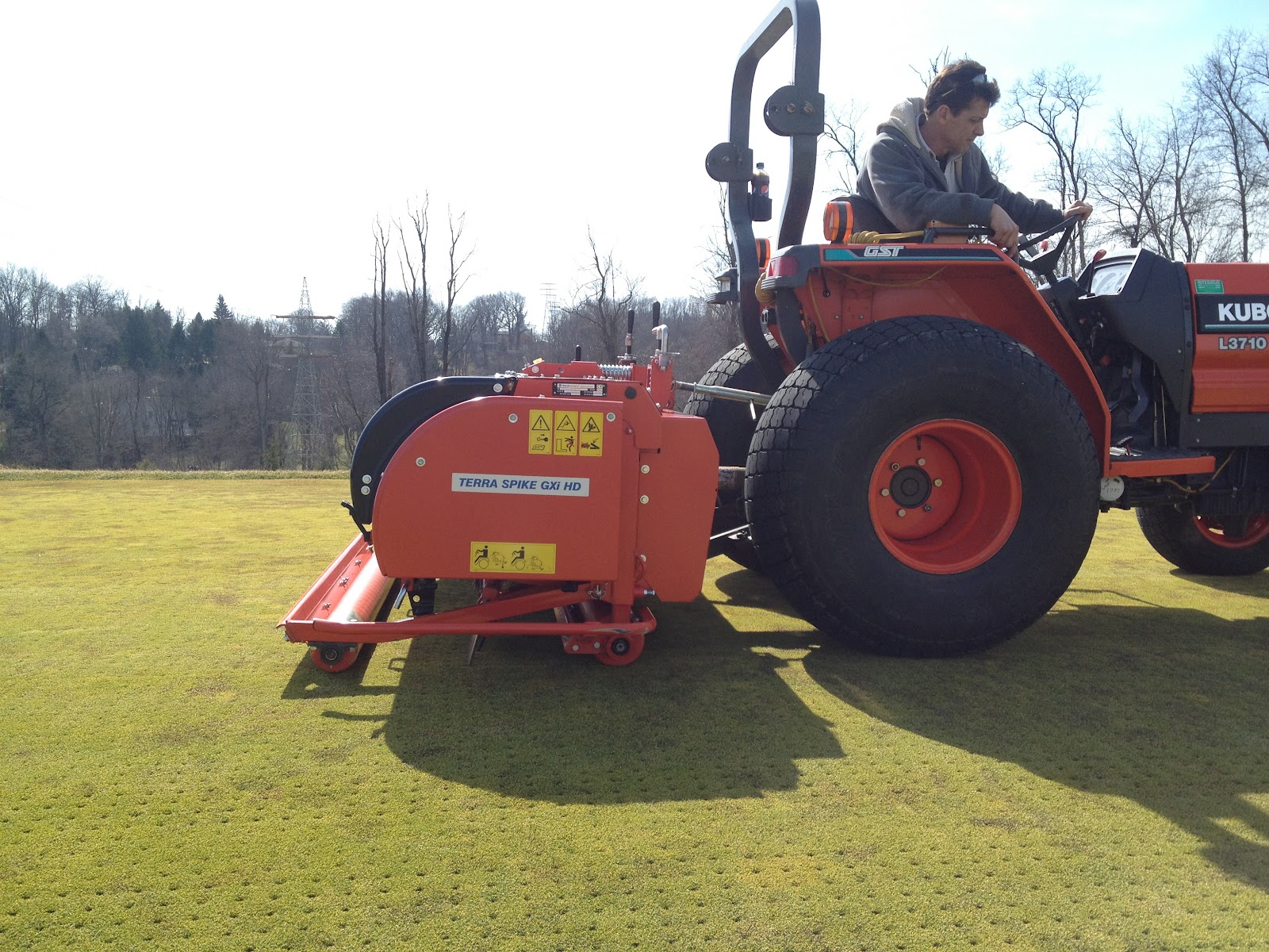Diamond Run Golf Course Maintenance: Deep Tine Aerification